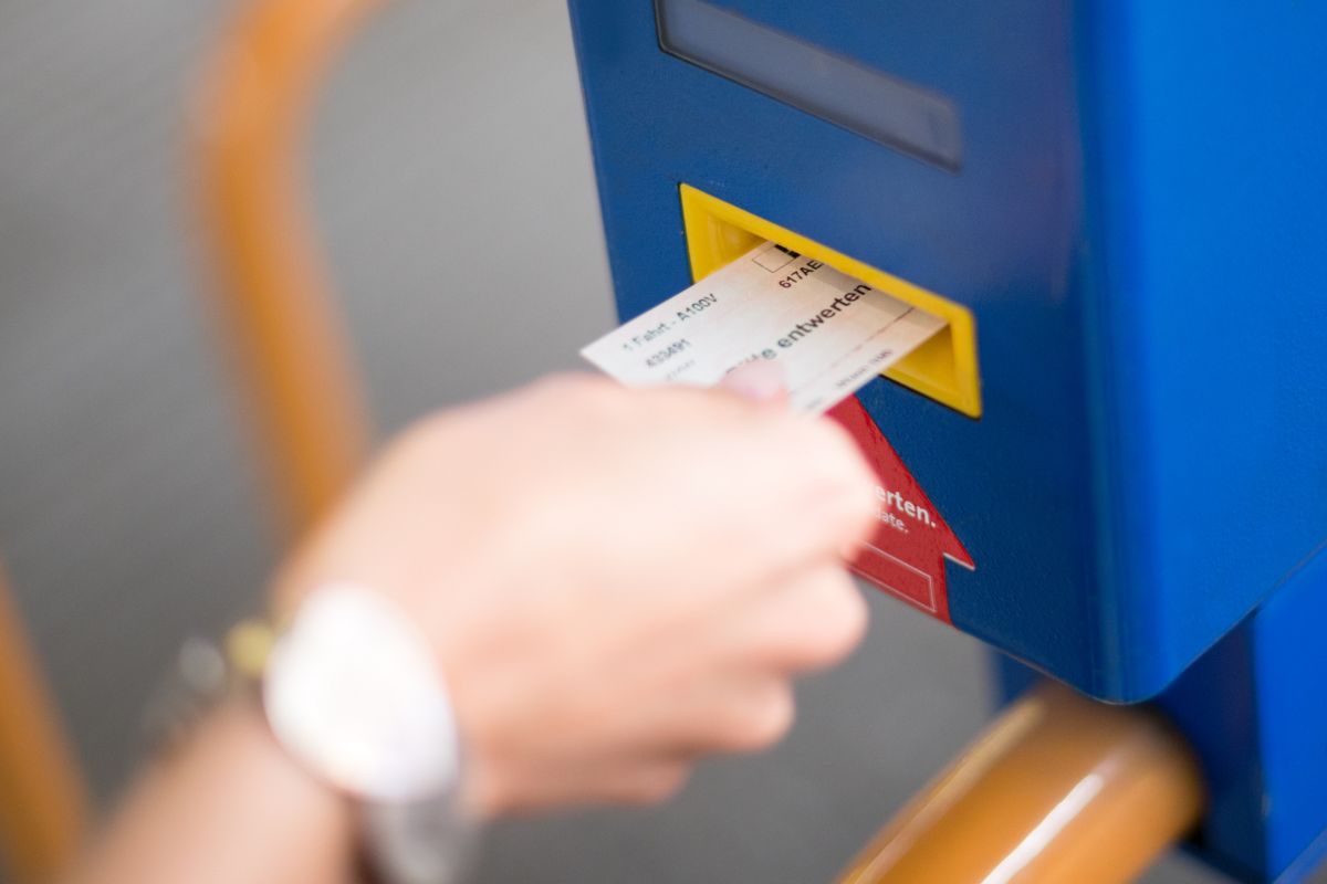 Everything You Need To Know About Postal Address Validation ...