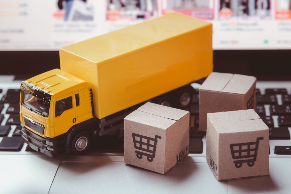 Using Procurement Software To Streamline Logistics Procurement ...